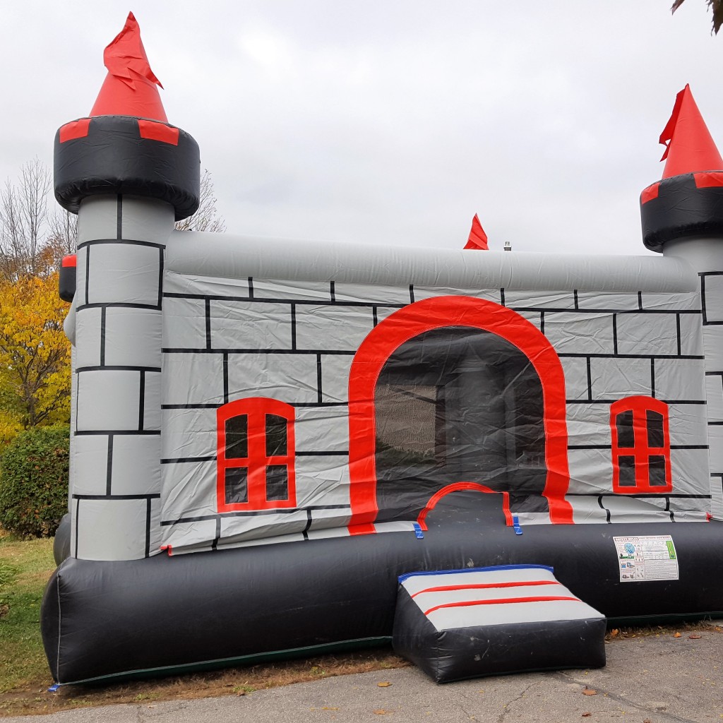 Bouncy Castle Rentals | Product categories | Full of Beans Party Rentals